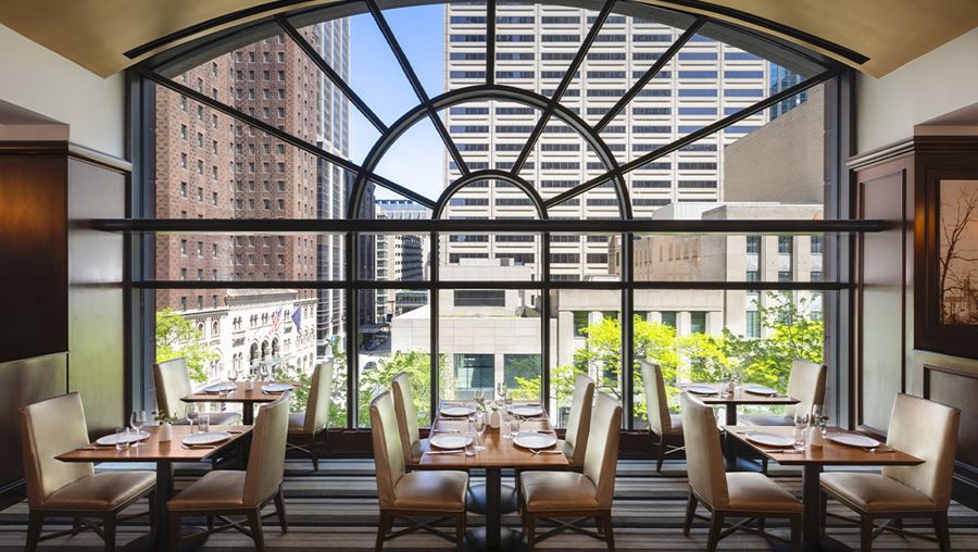 Omni Chicago Hotel | Hotels in Downtown Chicago, IL