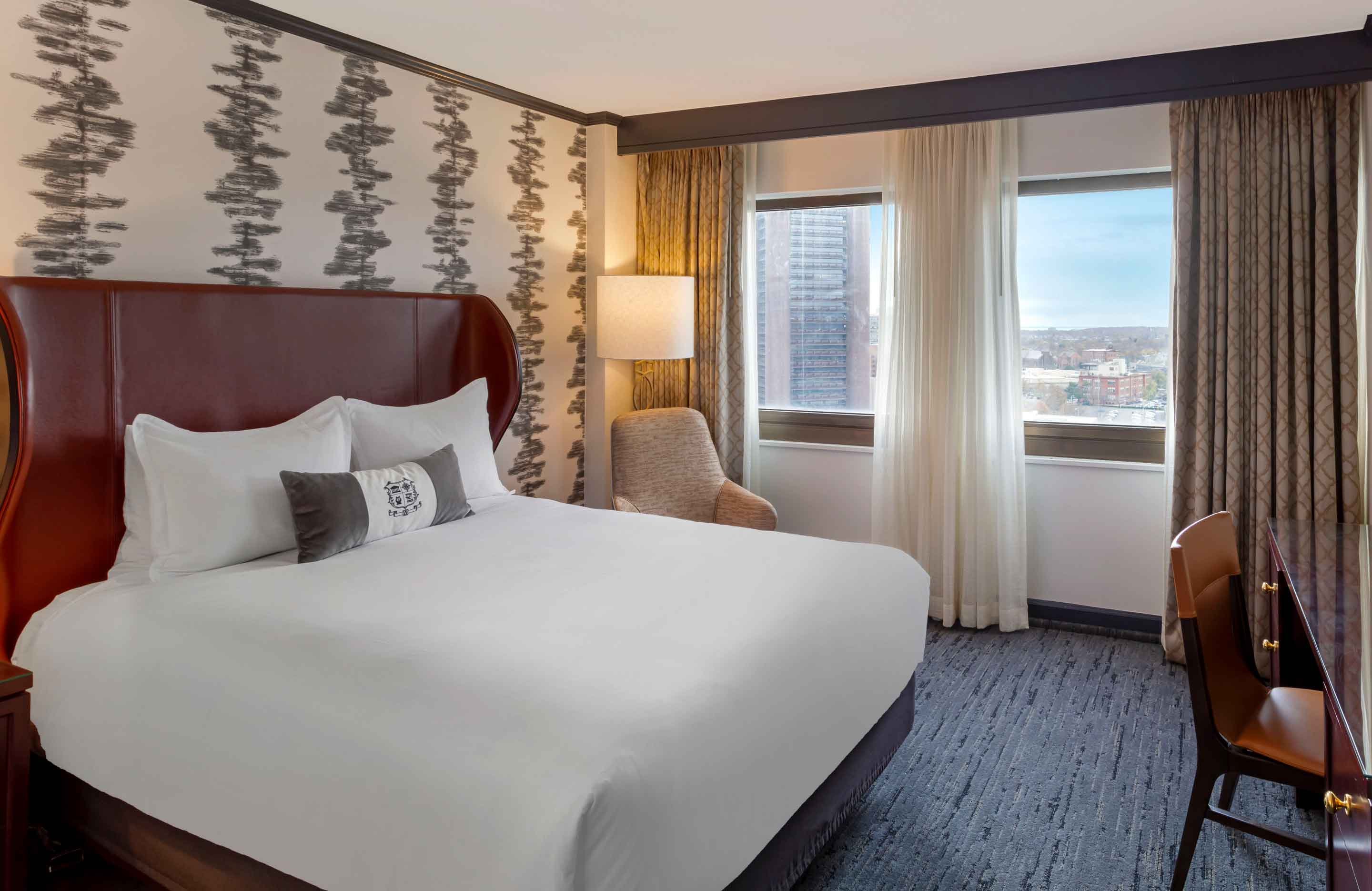 Accessible Hotel Rooms | Omni New Haven Hotel at Yale
