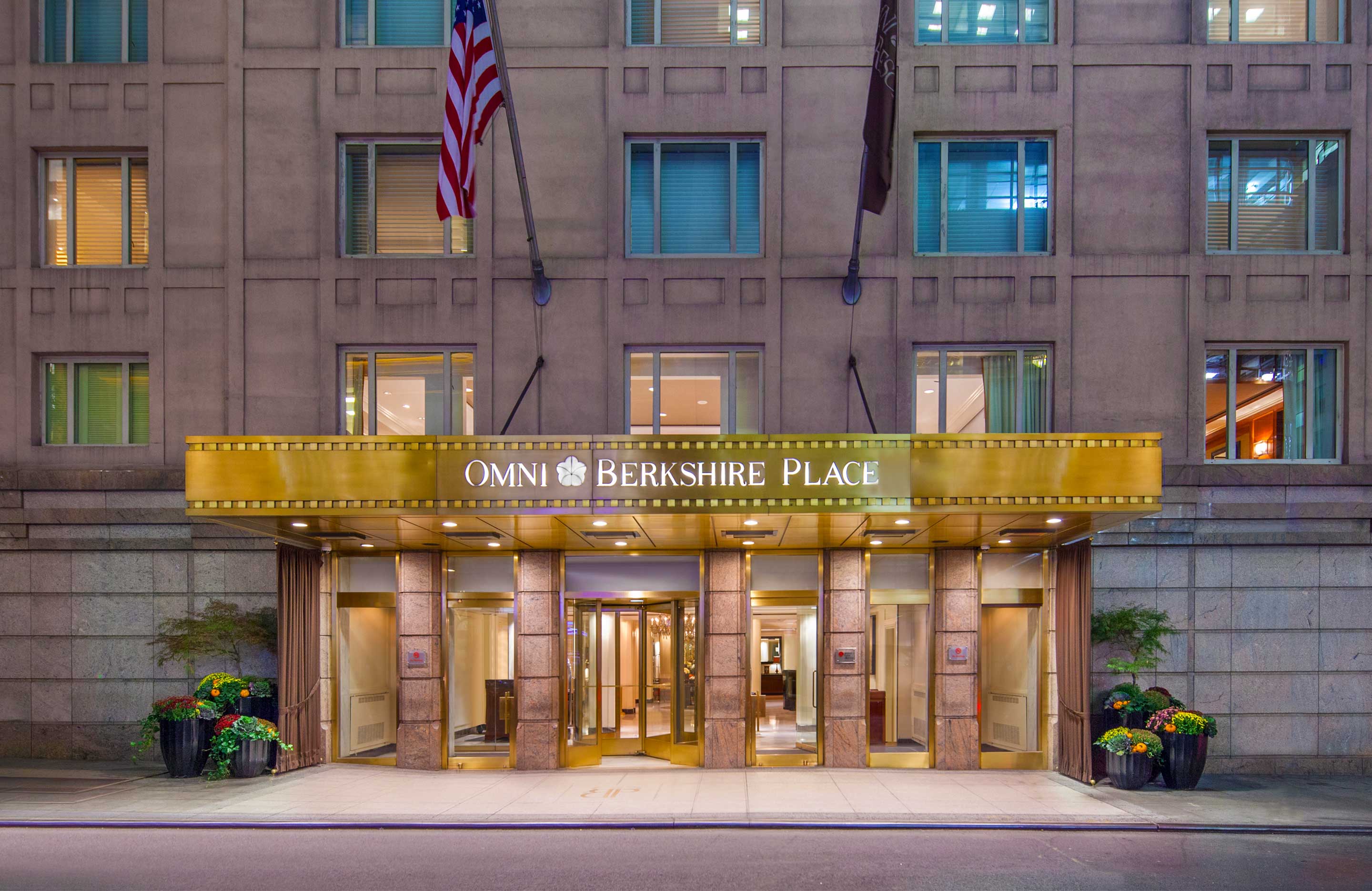 Omni Berkshire Place | Hotels in Midtown Manhattan NYC