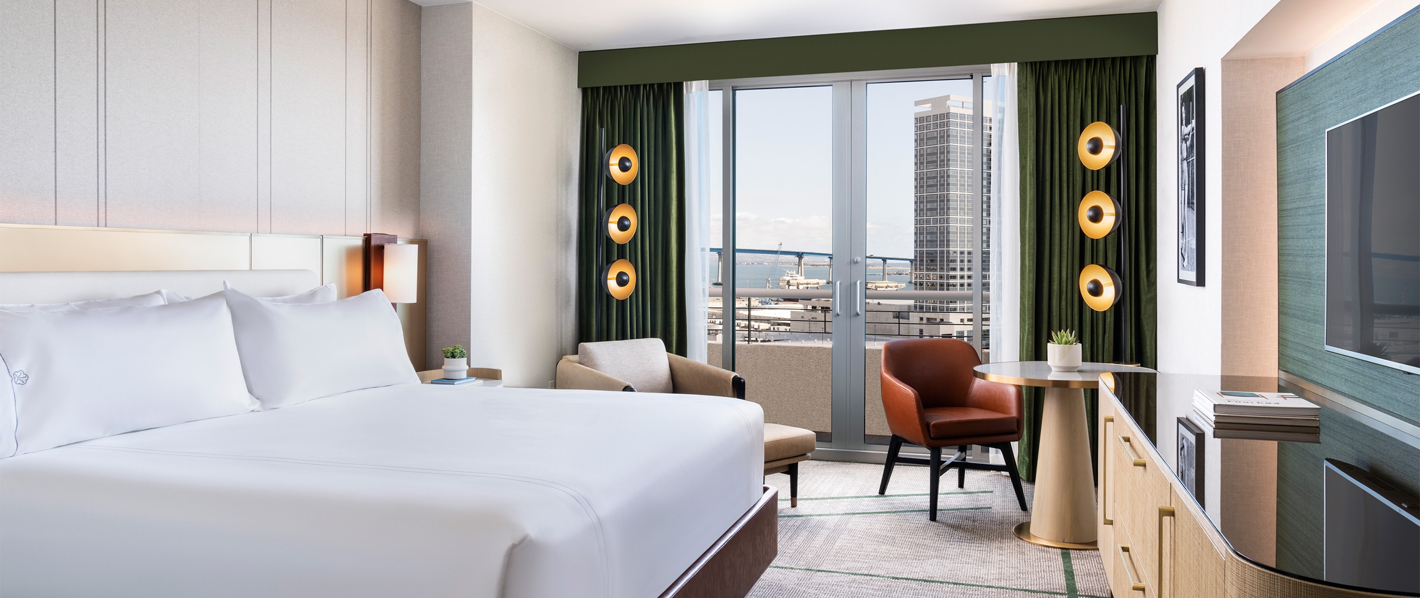 Experience the Newly Renovated |Omni San Diego Hotel